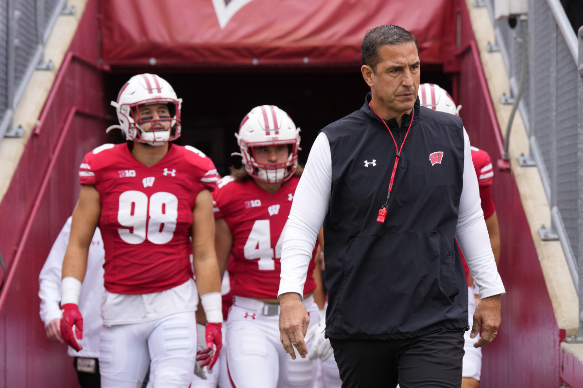 Luke Fickell And The Wisconsin Badgers Poised to End Iowa Dominance in ...